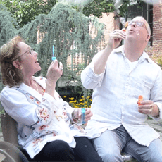 Bubble Break - Help Hope Live